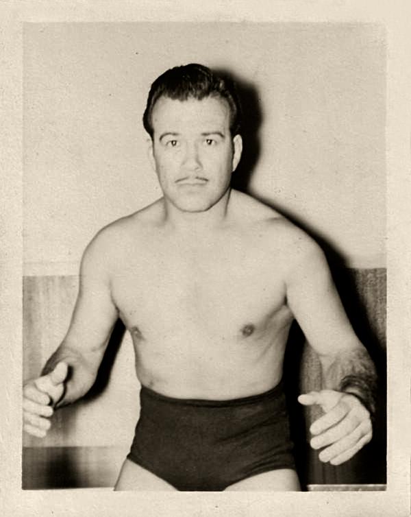 ESTO PASO: 1921: NACIÓ Gory Guerrero, luchador mexicano (f. 1990).