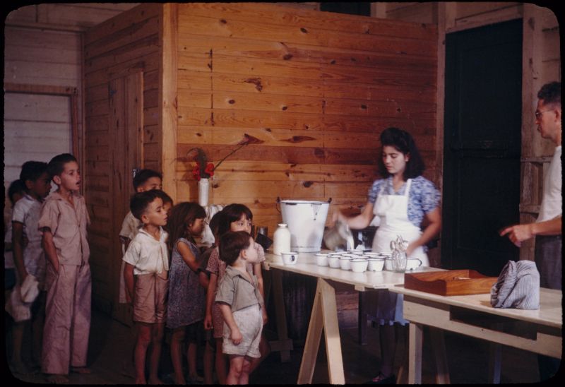 Everyday Life of Puerto Rico in the Mid-1940s Through Amazing Color ...