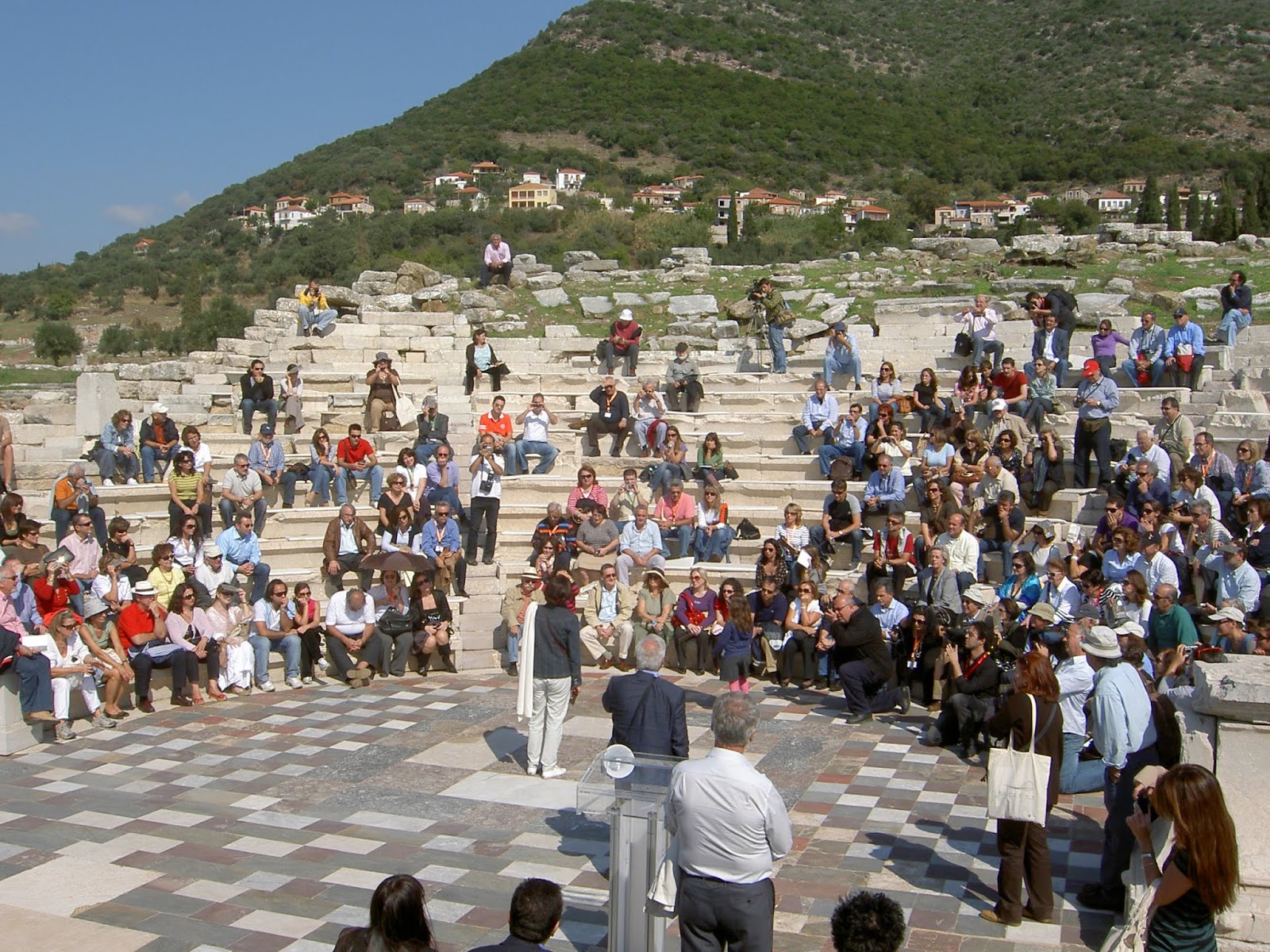 ΓΙΑΝΝΗΣ Δ.ΛΥΡΑΣ: TO ΔΙΑΖΩΜΑ ΣΤΗΝ ΑΡΧΑΙΑ ΜΕΣΣΗΝΗ ,10-12, 10 ,2008