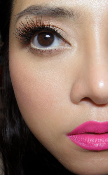 The Makeup Box: Big, Fat, Bombshell Lashes: Double-Lash Demo