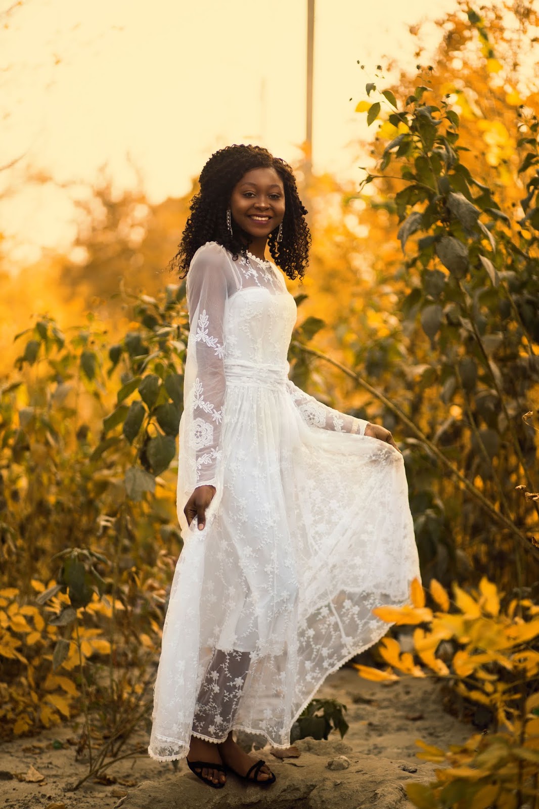 6 WAYS TO STYLE WHITE DRESSES IN SUMMER | Melody Jacob