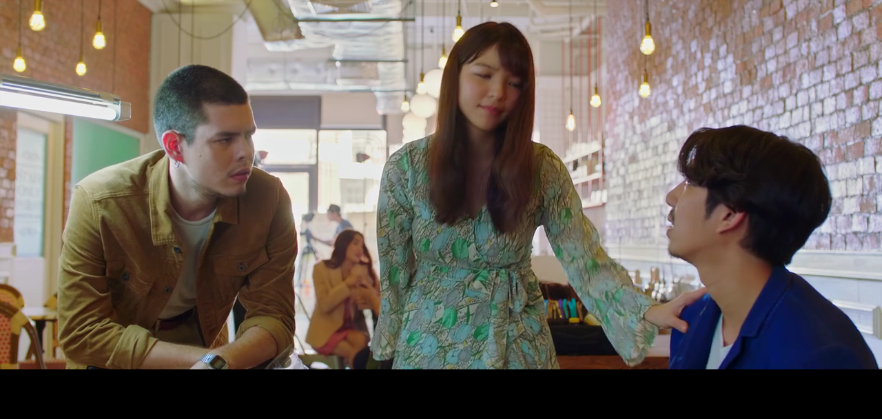 Farhana Jafri: Movie Review : App War