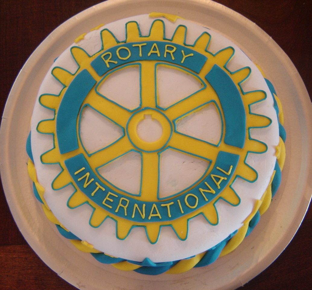 Cuchillito Que No Corta: Feliz Cumple Rotary International!
