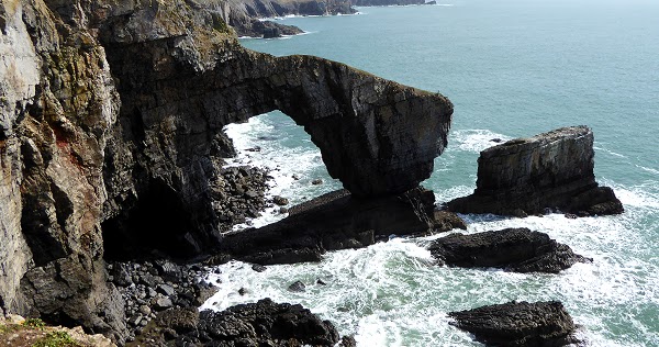 Sand's Nature Walks: Stack Rocks & Green Bridge, Pembrokeshire – 25 ...