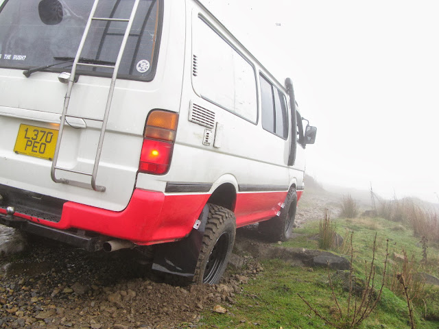 Hiace Hobo - Living in a Toyota Camper Van: Toyota Hiace Super Custom ...