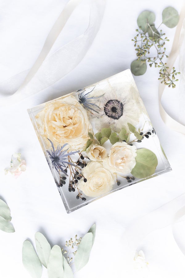 Gorgeous Real Flower Resin Art Blocks and Accessories by ...