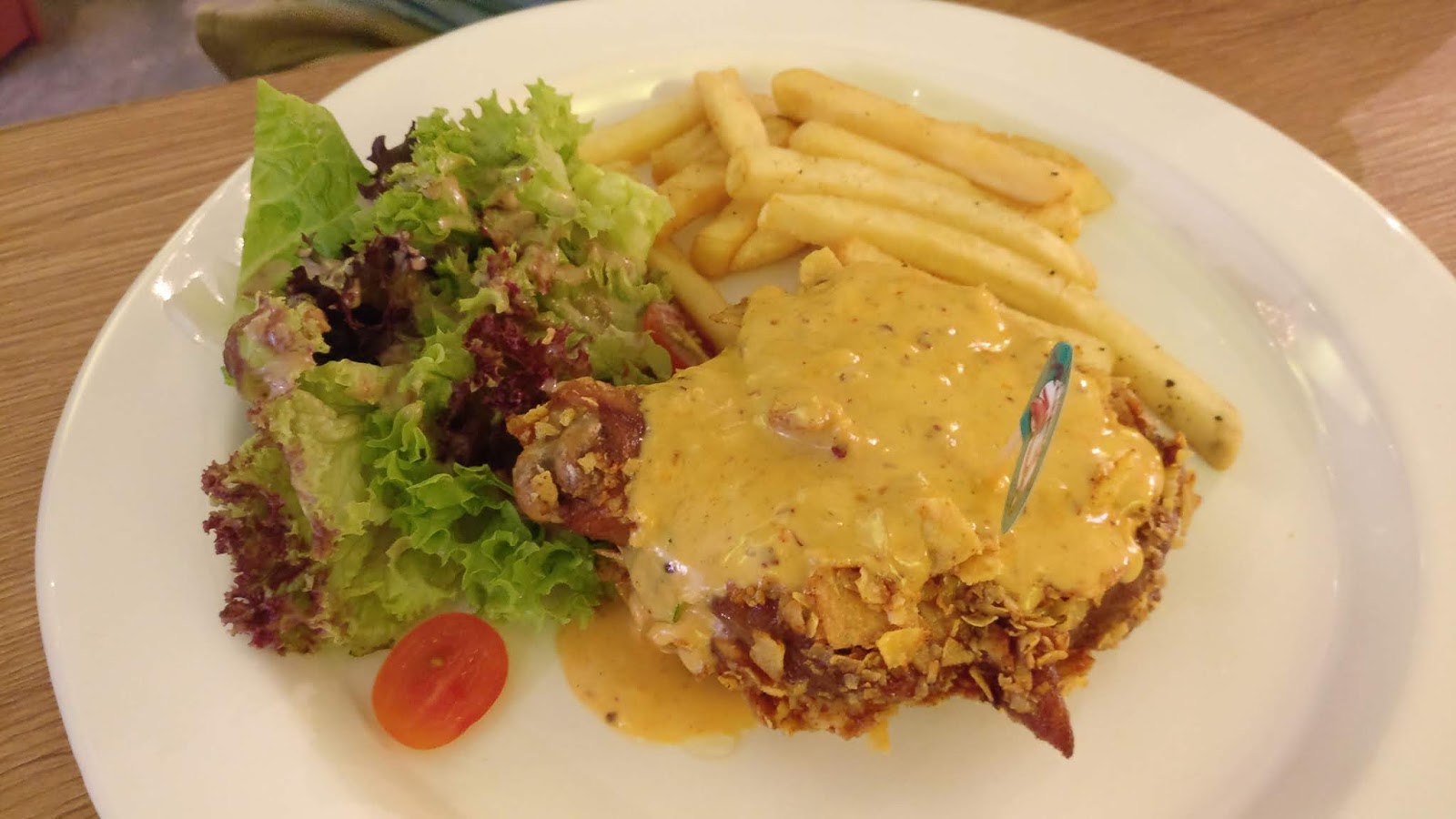 It's About Food!!: Acupaday @ Solaria Square