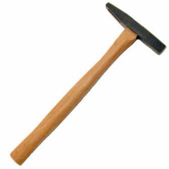 Don't Split the Party: Useful Magic Item of the Week - Tinker's Hammer