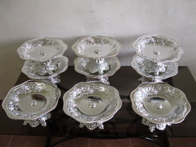 Cantik @ Lady Hana: Dulang Hantaran Silver Berkaki