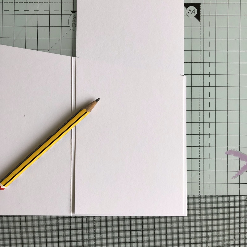 Thursday with Sandiebella: Create a TriFold Angle Card – Stamping Bella USA