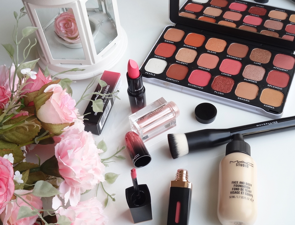 A Cynful Fiction: December Makeup Haul