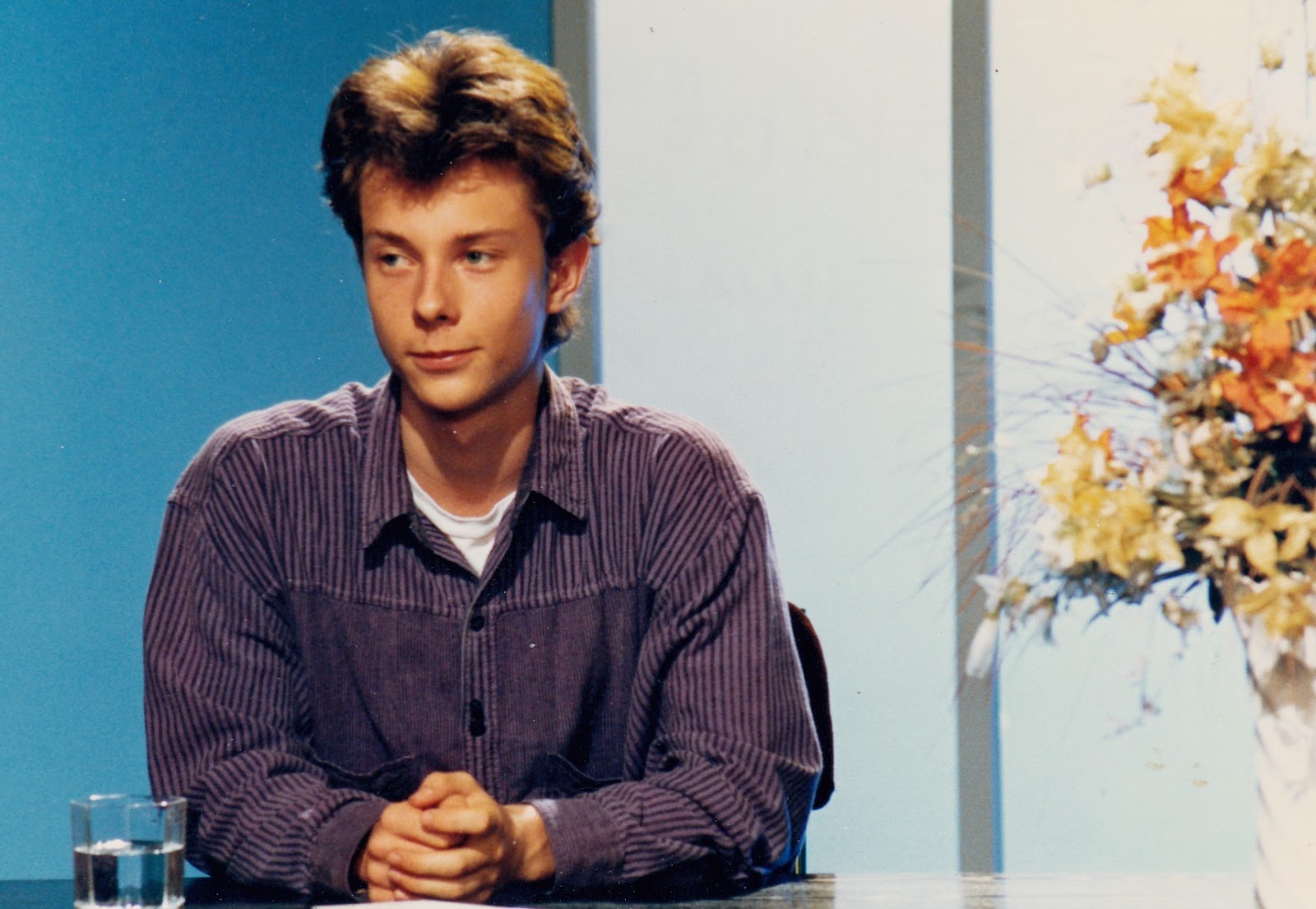 Kölyökidő: DOMBÓVÁRY KRISTÓF