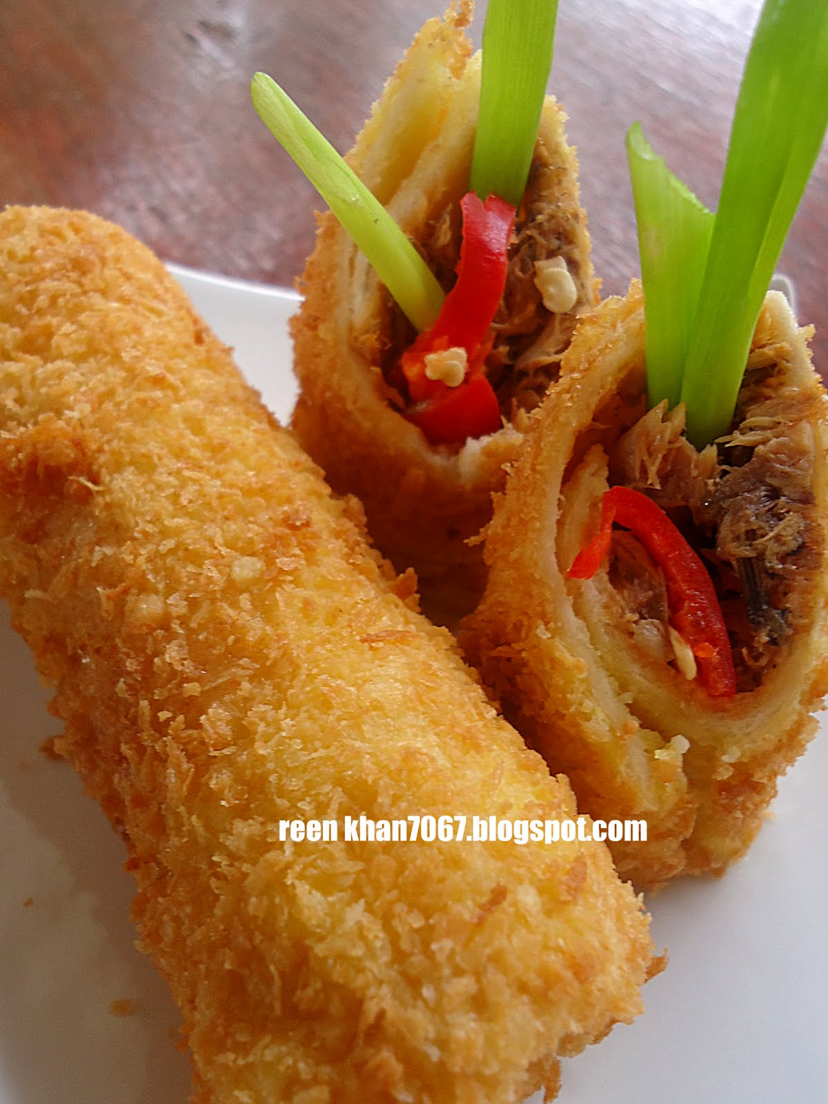 Air Tangan Reen Khan: Roti Sardines Roll