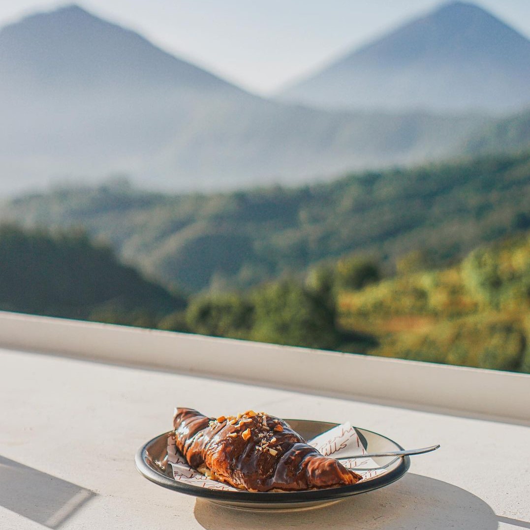 Paperhills Cafe Kintamani Bali Harga Menu, Daya Tarik & Lokasi