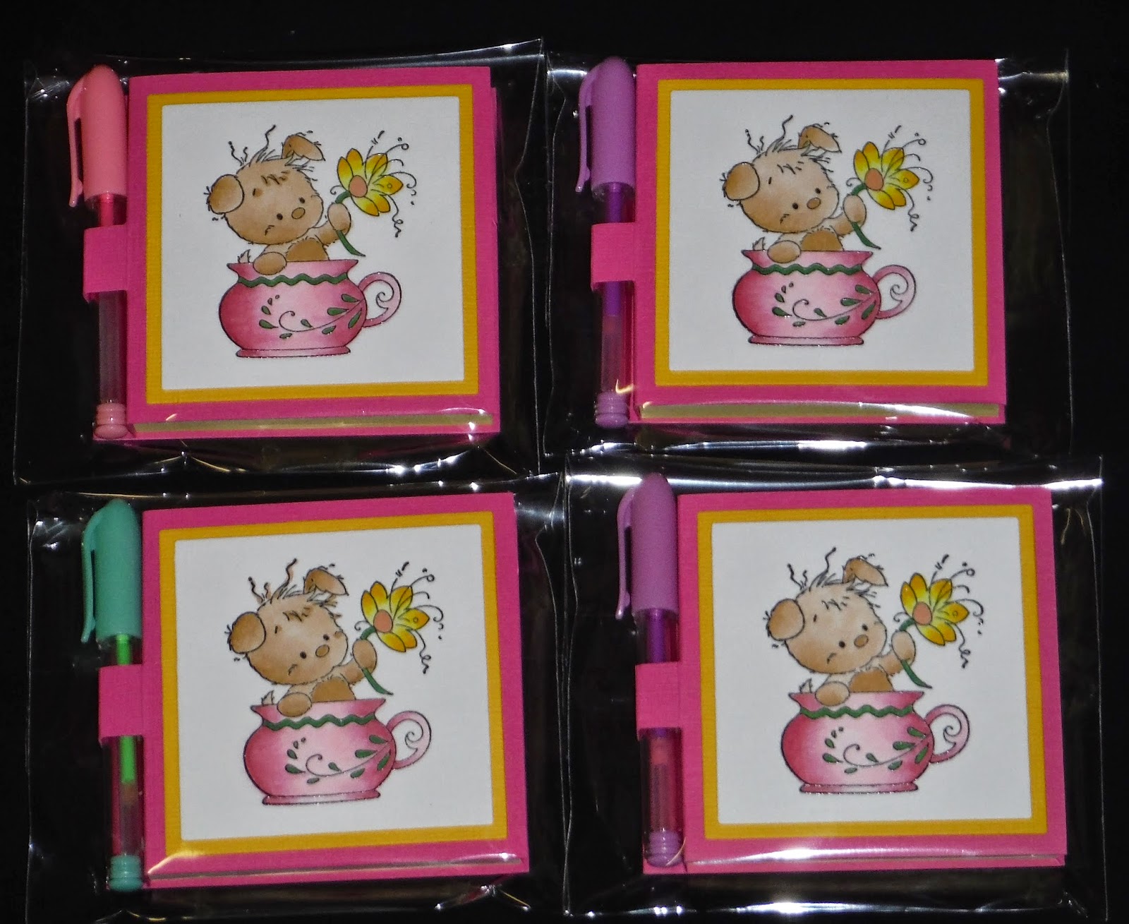 HAVE A SCRAP HAPPY DAY: Naughty Puppy Post It Note Pads