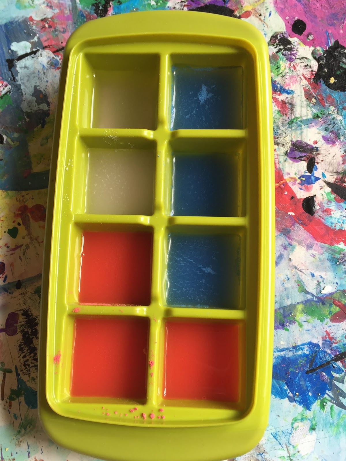 Mini Monets and Mommies: Science and Art: Red, White and Blue Frozen ...