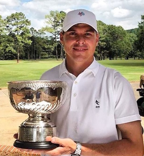 Bulldog Golf: May 2017