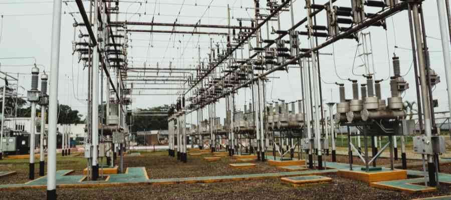 Electrical Switchyard Safety | Safe Maintenance practices in Switchyard ...