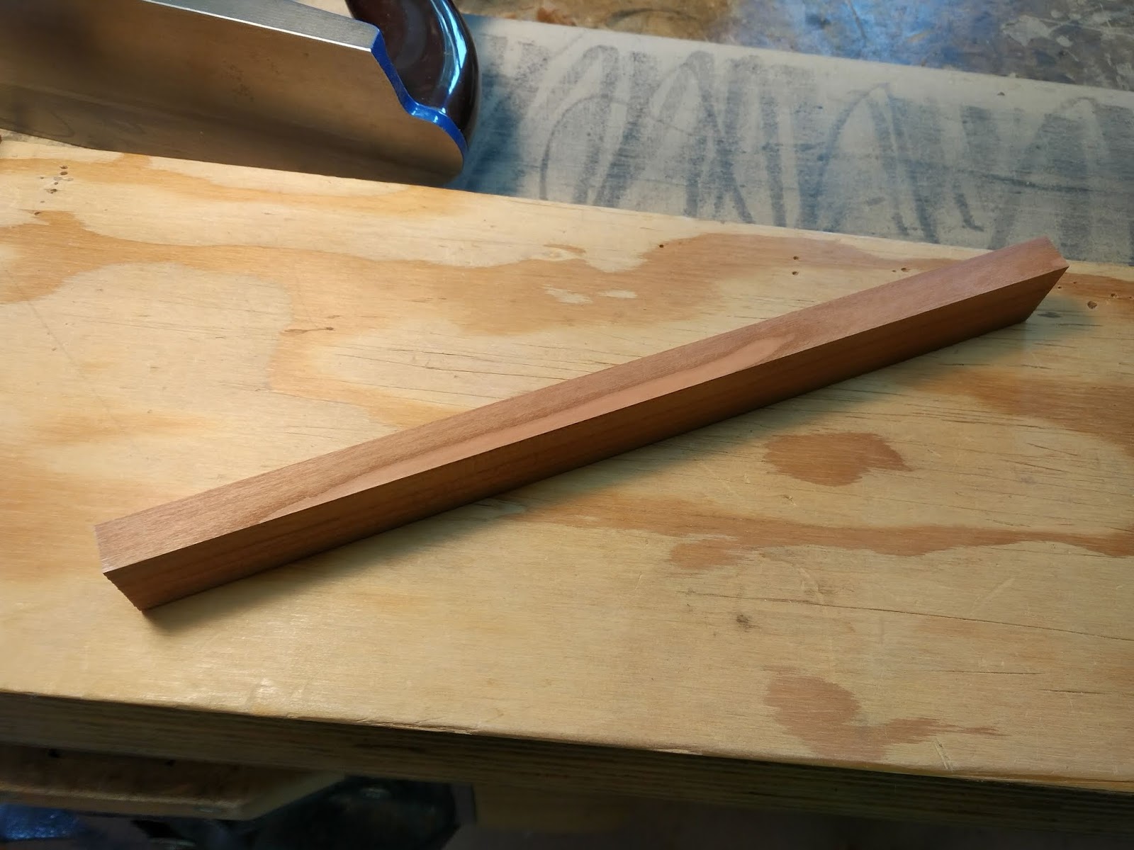 The Lute's Progress,: Building a 13 Course Lute, Start to Finish, 10 ...