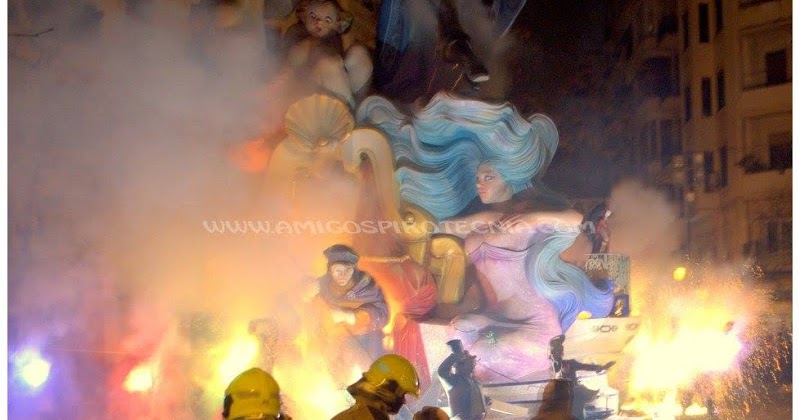 AMIGOS DE LA PIROTECNIA: CREMAS FALLA CISCAR BURRIANA - FALLA MISTRAL ...