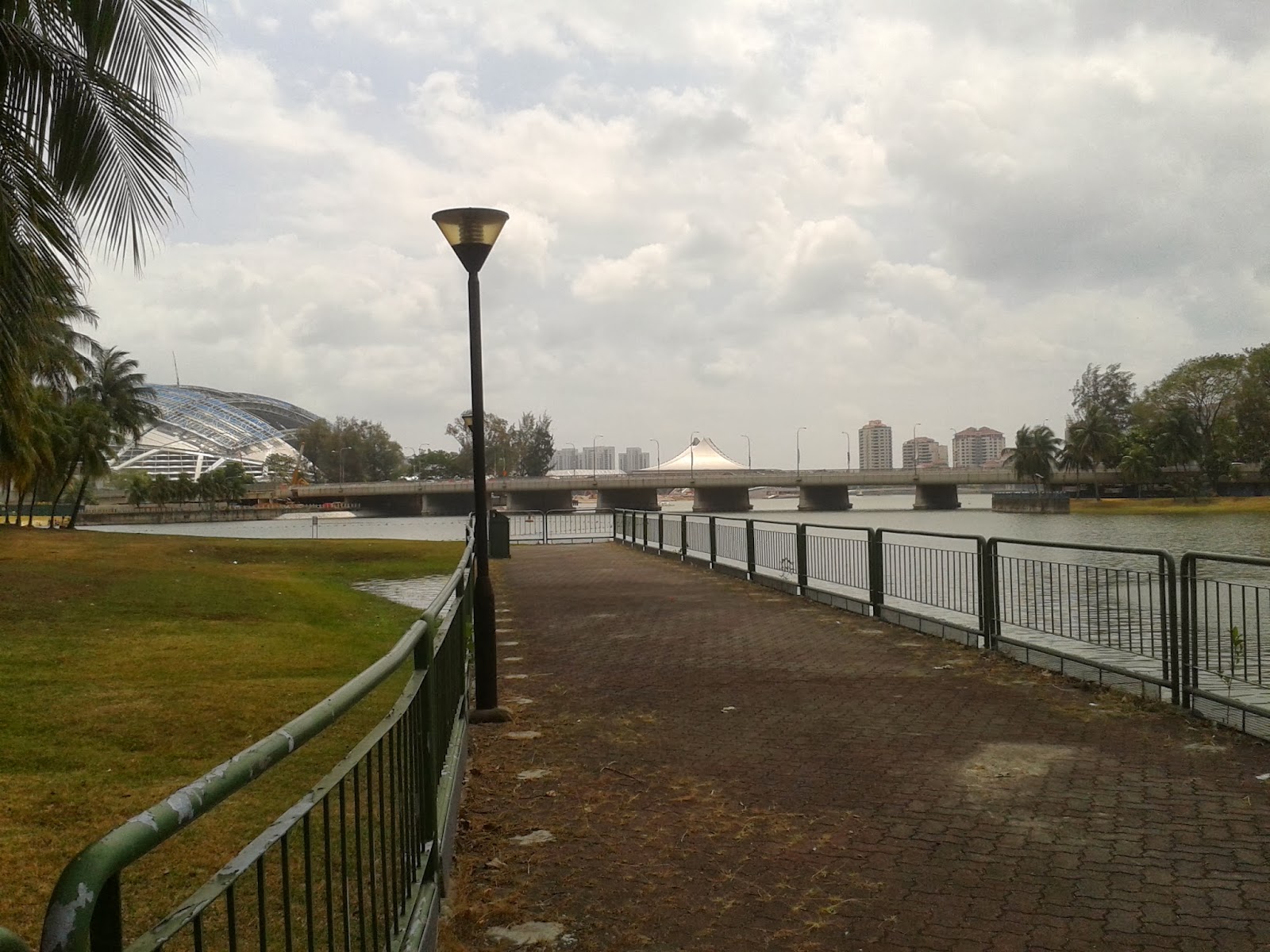 Hungarian-viatheNetherlands-inSingapore: Singapore Sights - Kallang