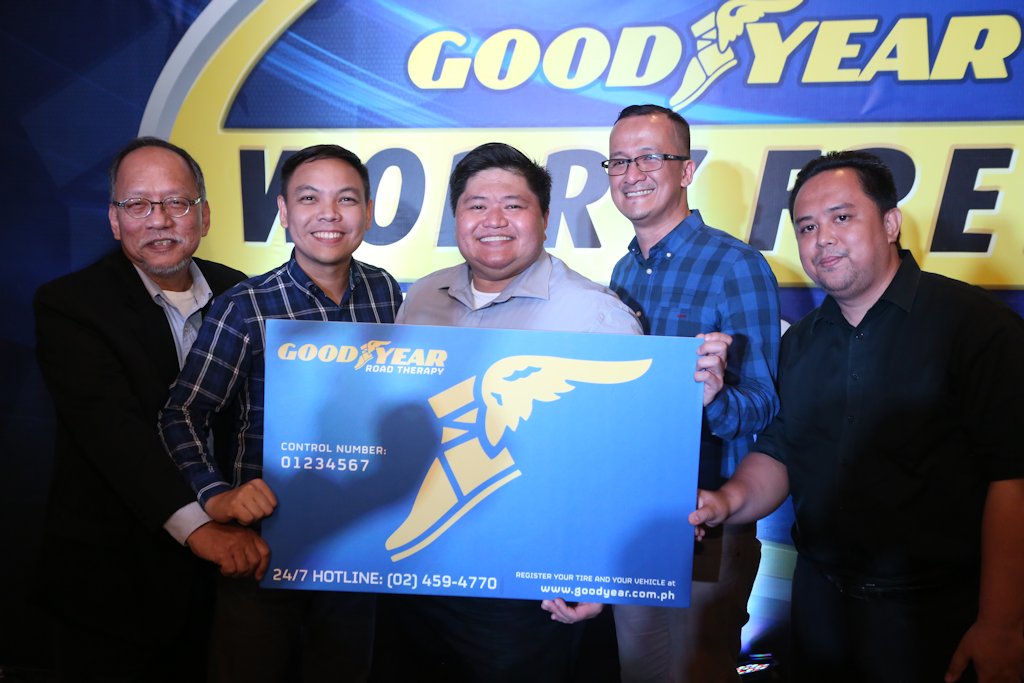 Goodyear Servitek Logo