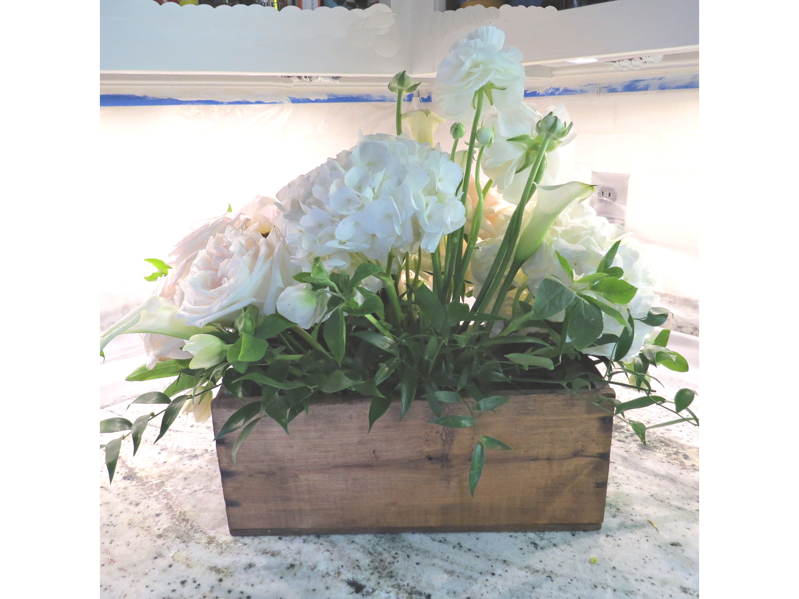 DesignsandEvents: Step-by-Step Tutorial for a Flower Arrangement