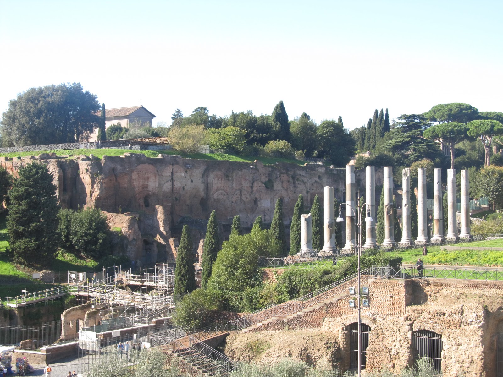 A Family of Three in Italy!: "When In Rome, do as the Romans do poop in ...