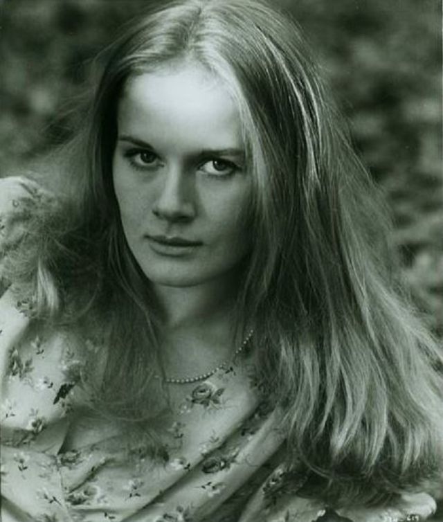 30 Beautiful Photos of French Actress Dominique Sanda in the 1970s ...