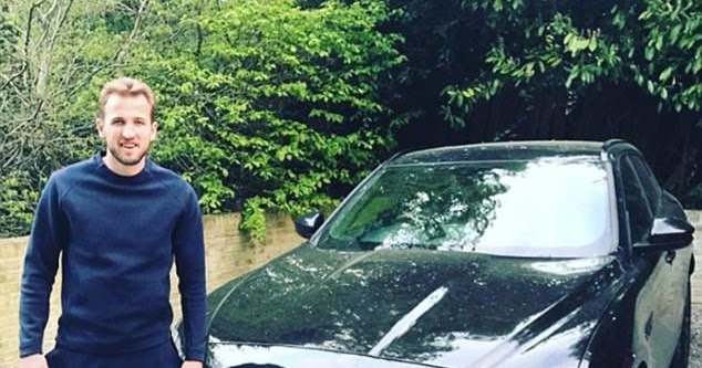 Harry Kane pose with his £40,000 Jaguar F-pace which won world car of ...