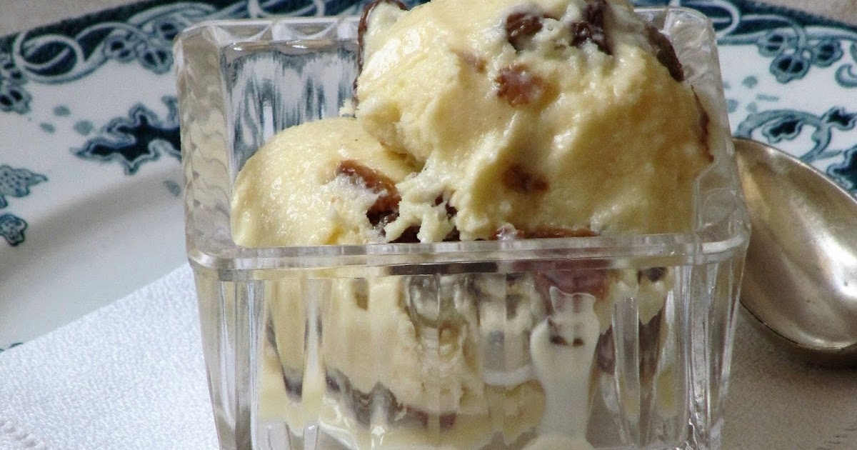 La cuisine d'ici et d'ISCA: Glace Rhum raisins