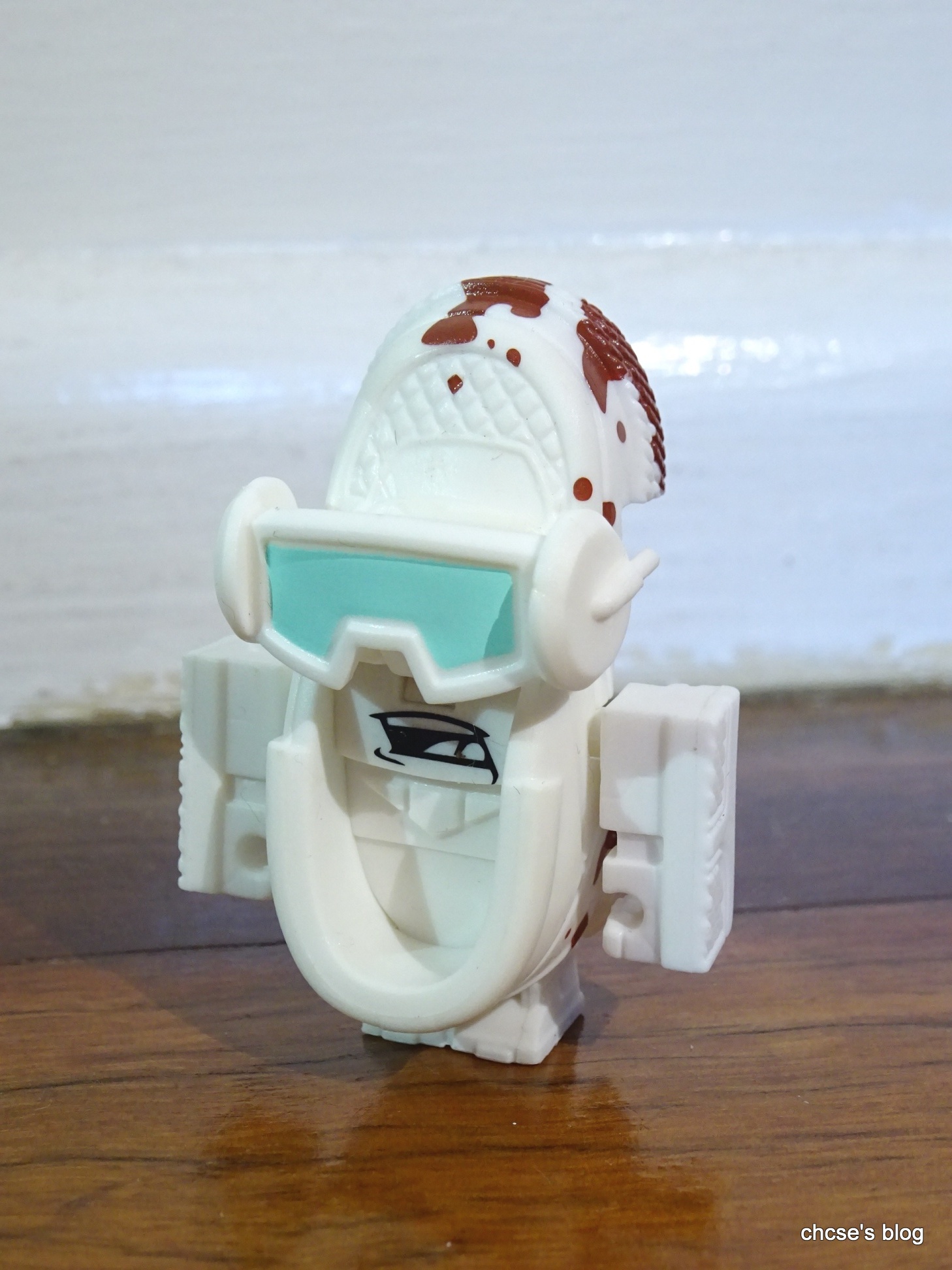 ChCse's blog: Toy Review: Transformers BotBots Poo-Shoo (Series 5)