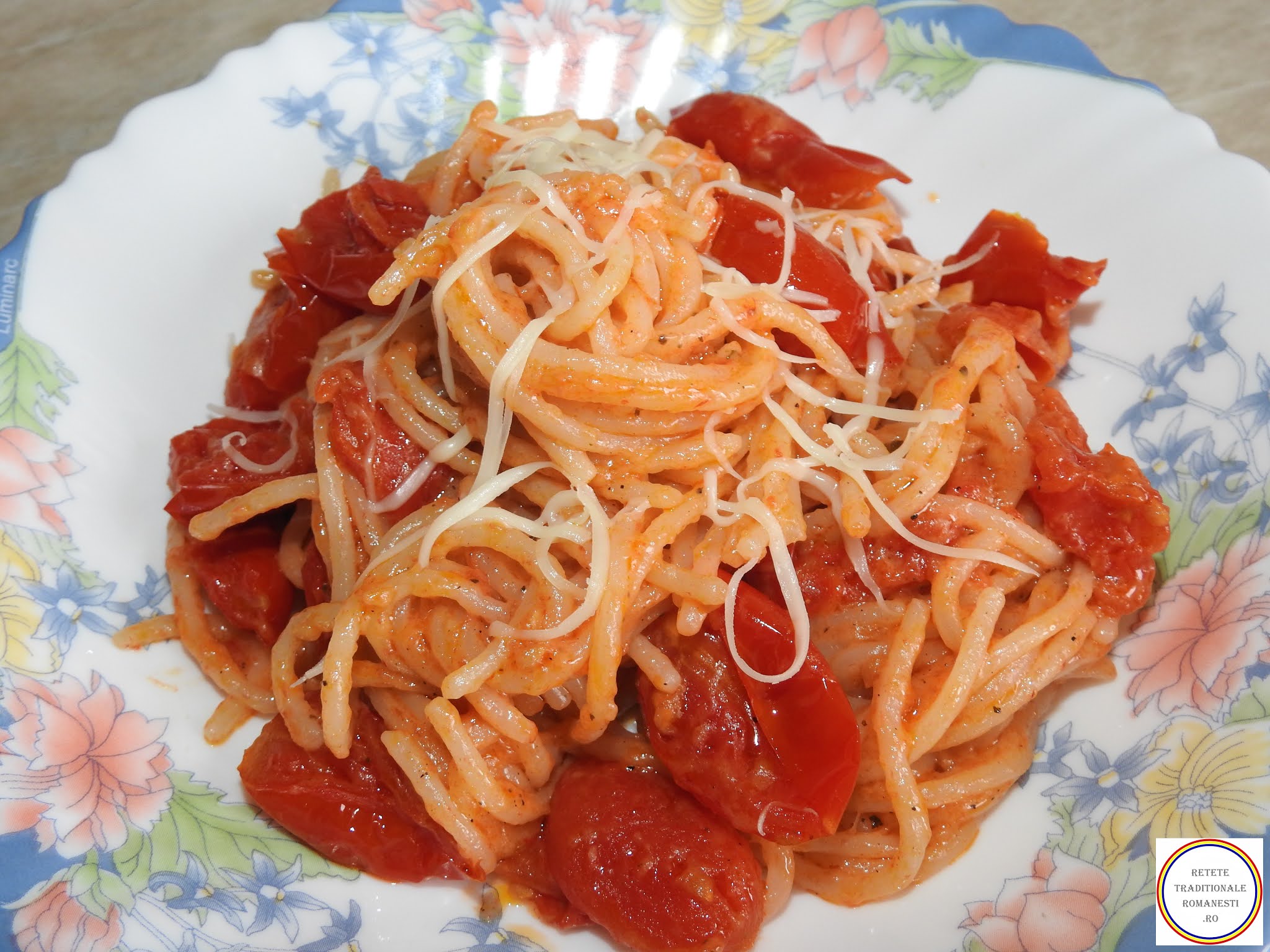 Paste cu rosii cherry si cascaval reteta | Retetetraditionaleromanesti.ro