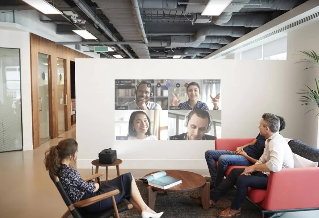 Epson Launches New EpiqVision Mini Laser Projection TV Series