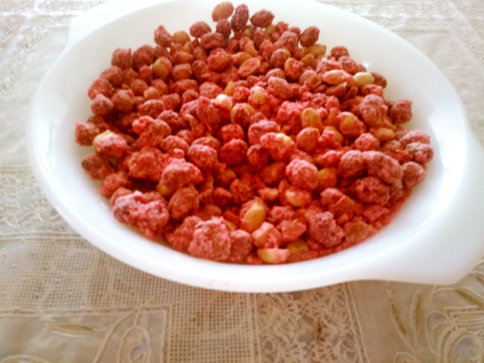 El viaje culinario de Emelina: Cacahuates garapiñados