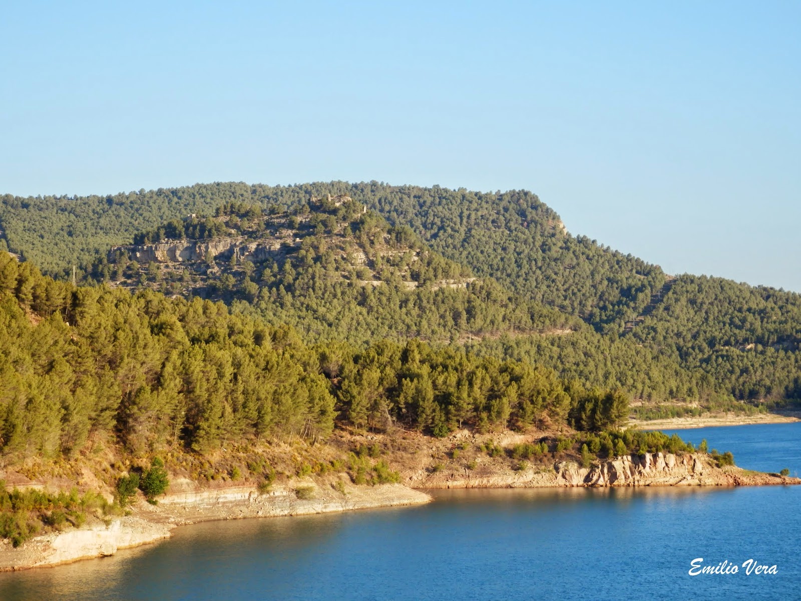 CAMINANDO HACIA LAS ALTURAS: PANTANO DE ARENOSO-LOS MOLARES (8/7/2014)