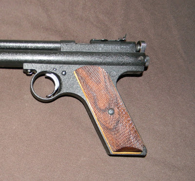 Another Airgun Blog: Checkering the Crosman 112 Grips