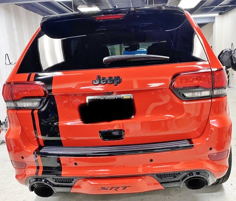 Ace-1: Red Wrap 2020 SRT Jeep Trackhawk on Concave 26" Forgiatos