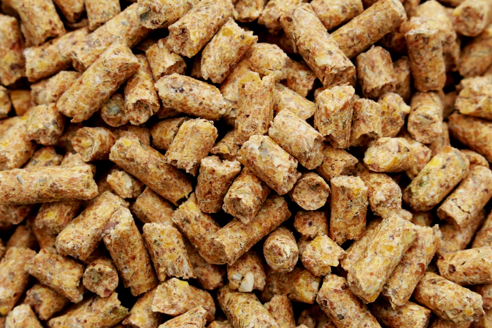 Metzer Farms Duck and Goose Blog: Different Types of Feed - Mash ...