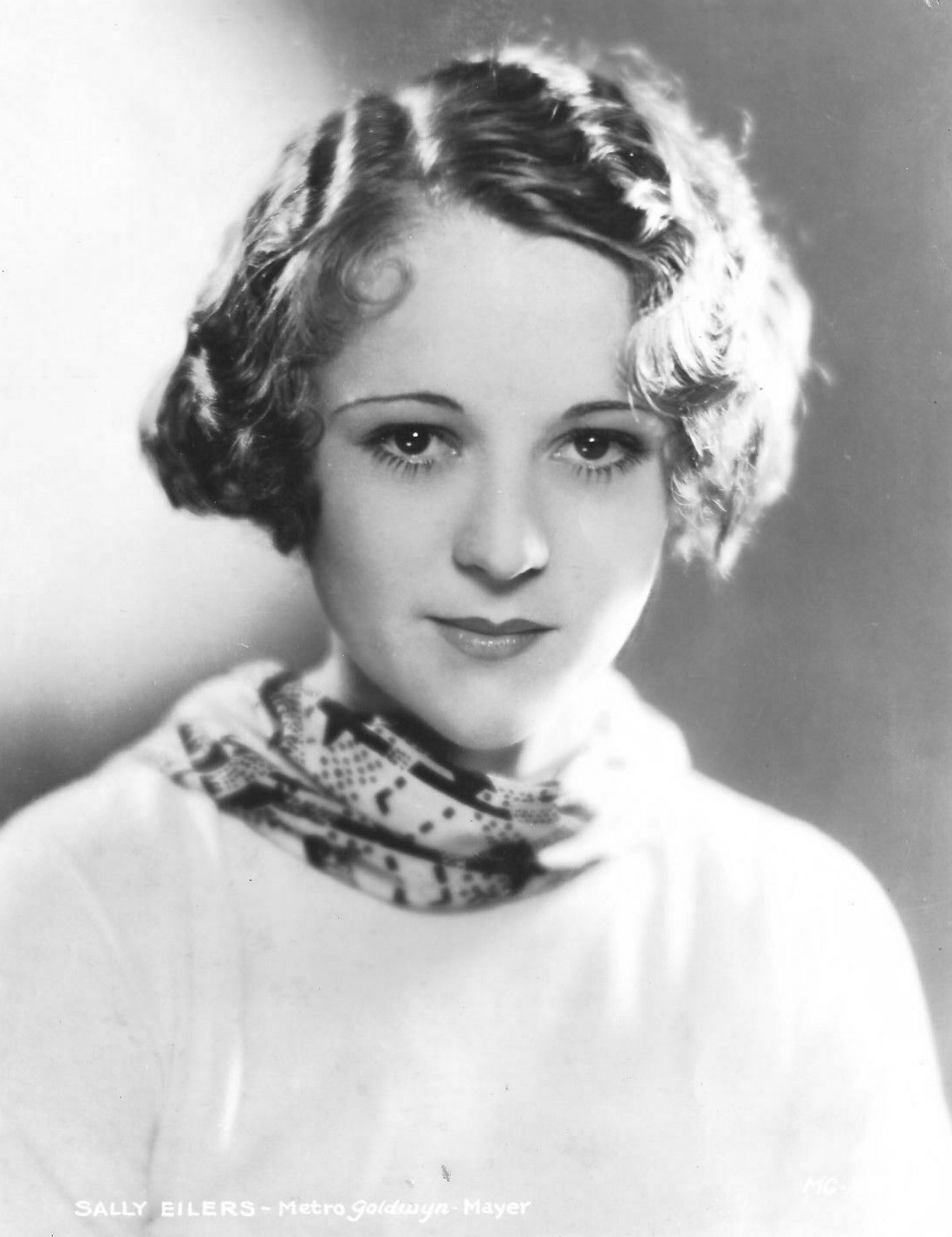 It's The Pictures That Got Small ...: THE TUESDAY GLAMOUR 15!