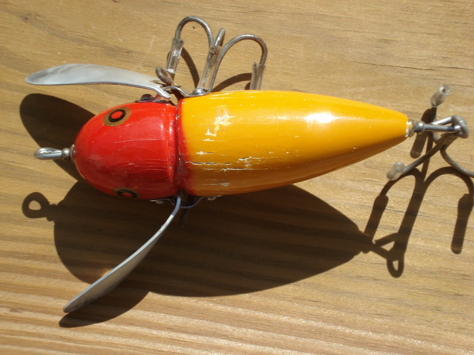 Neon Deals: HEDDON 2150 YRH MUSKY CRAZY CRAWLER