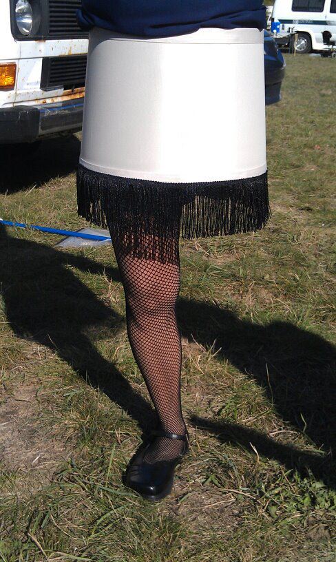 Univarious Perfect Halloween Costume For A One Legged Lady