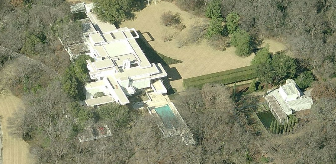 Celebrity Homes: The Bass Family's Prestigious Fort Worth Estates - Who ...