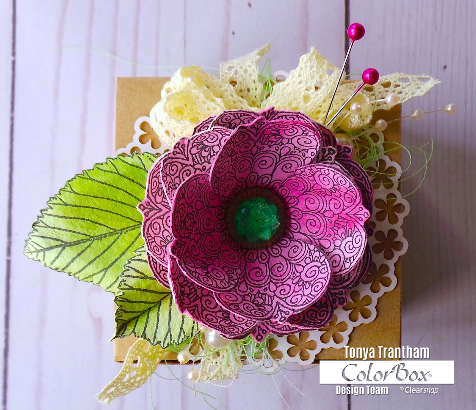 Creative Addiction to Paper: Mandala Flower Gift Box
