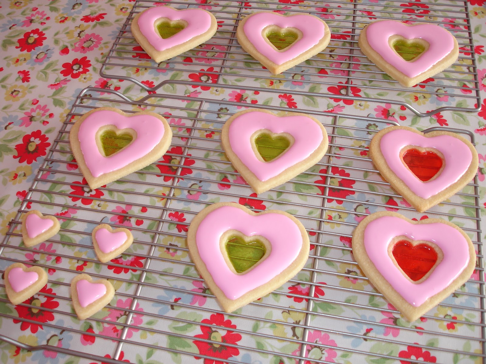 Becoming Vintage: Stained Glass Cookies