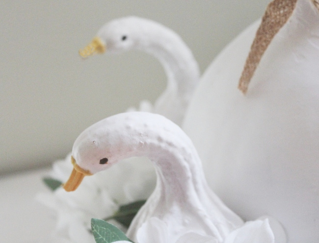 Whimsical Goose Centerpiece from Gourds - Crafts a la mode