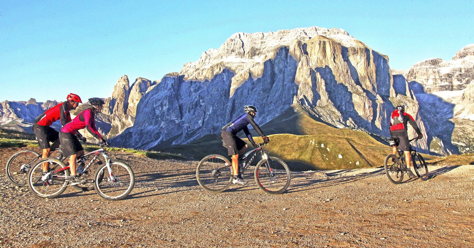 ITALIAN CYCLING JOURNAL: Sellaronda MTB Tour - Mountainbiking in the ...