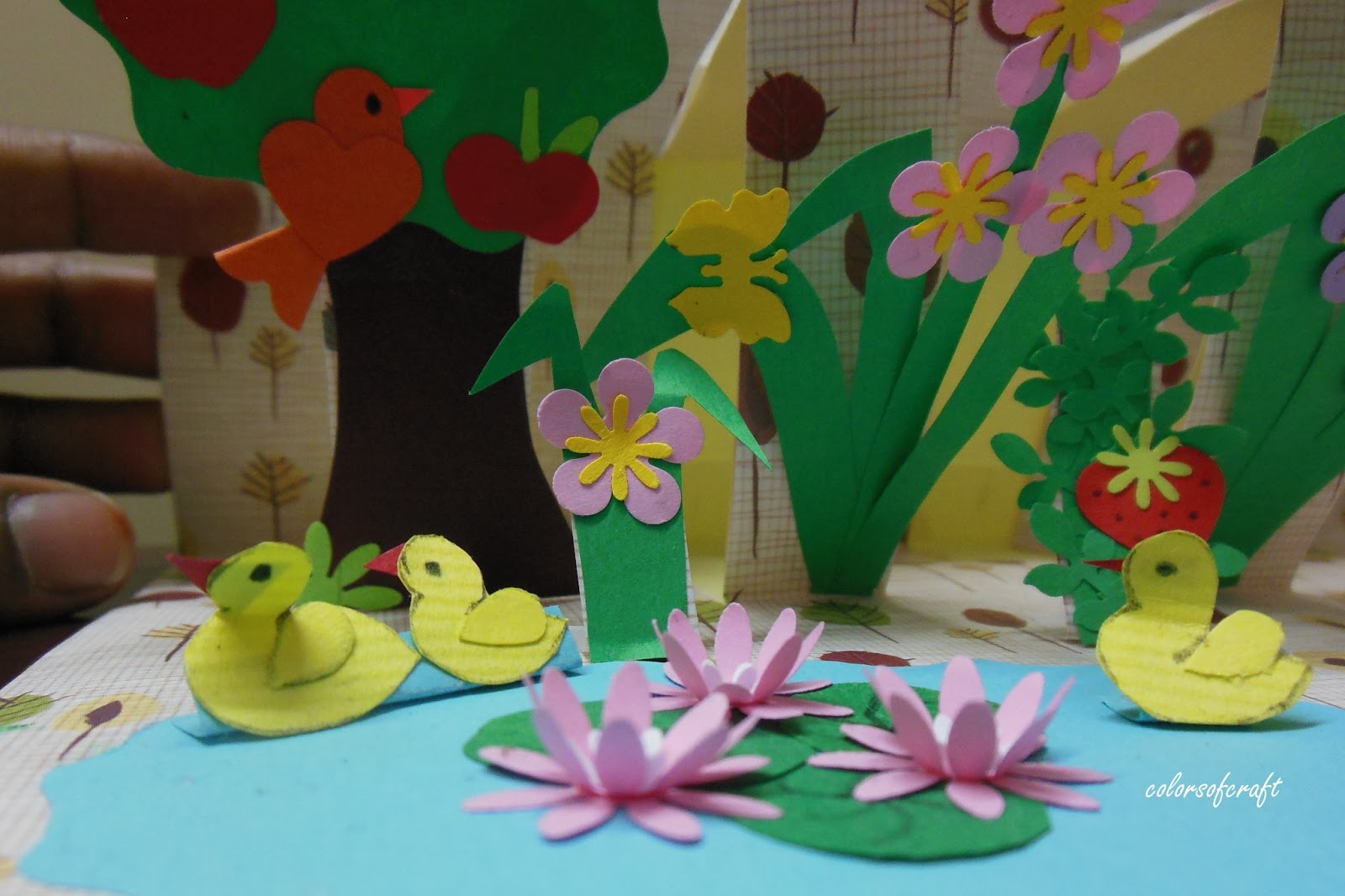 Colors of My Crafty World: Natural Scenary - Pop Up card