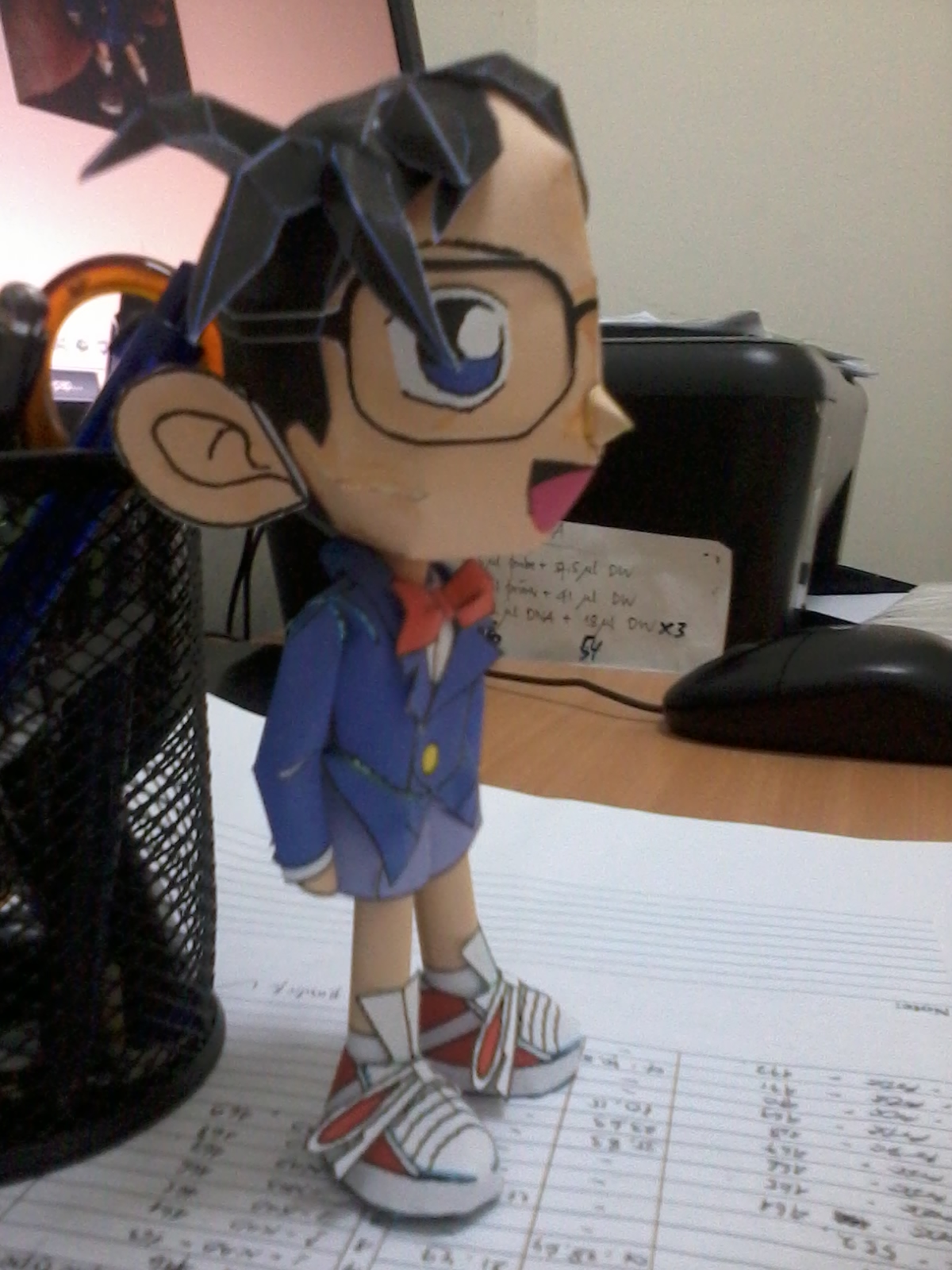 Project Projects: Conan Edogawa - Papercraft
