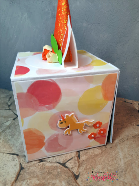 Stempeleinmaleins: Springende Explosionsbox